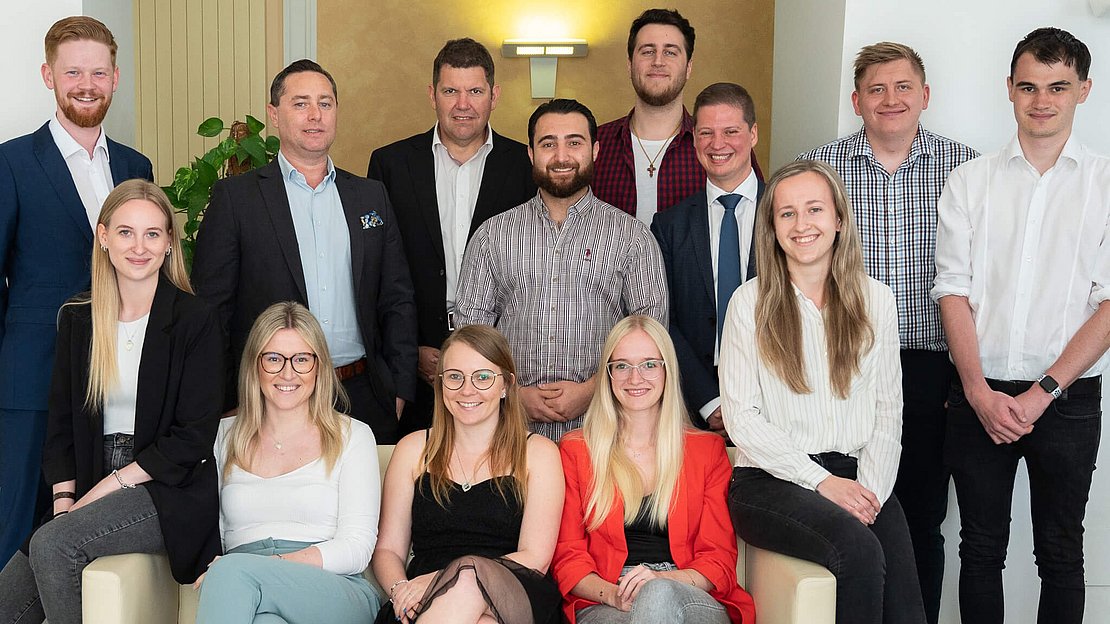 muki gratuliert frischgebackenen Versicherungskaufleuten | muki Versicherung